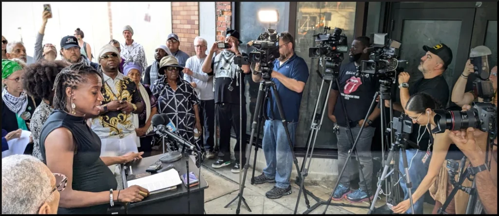 Free Speech Trial of Uhuru 3 Begins in Tampa - Stop the Wars at Home ...